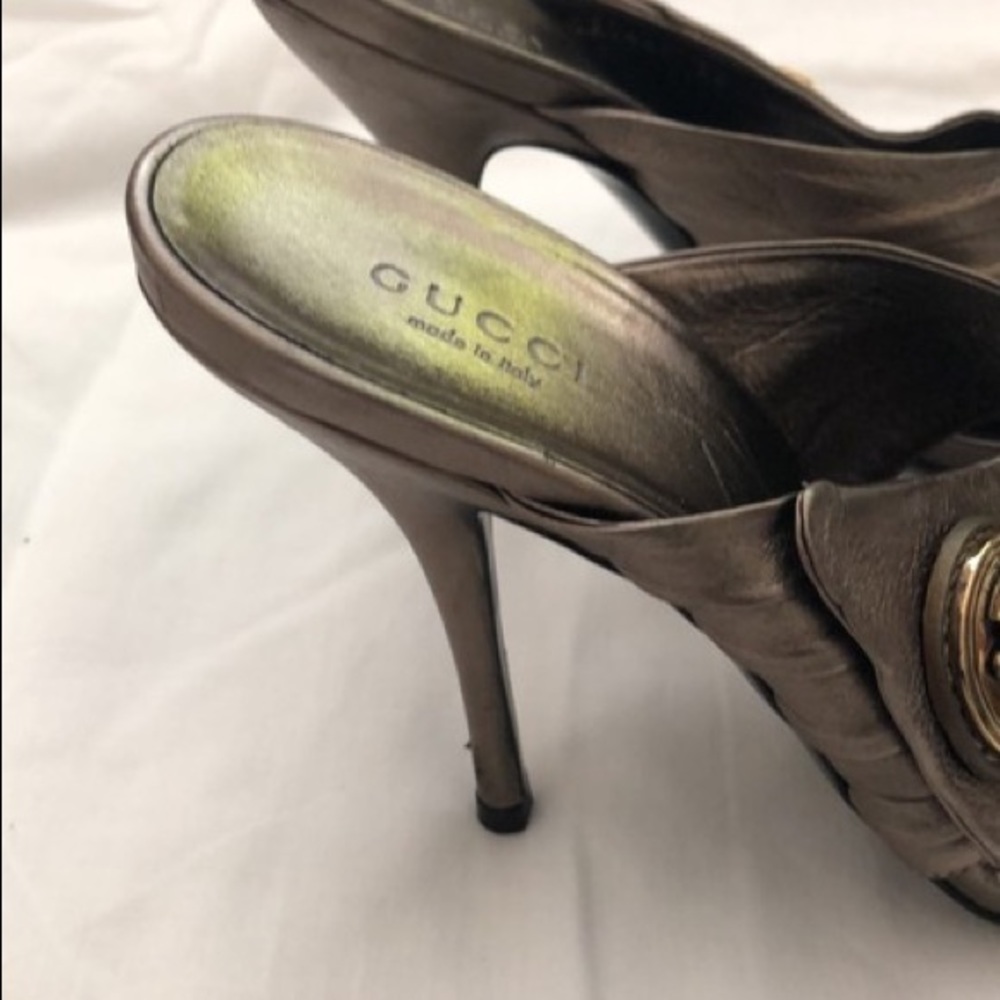 Gucci Metallic Bronze With Gold Logo Heels - Gem